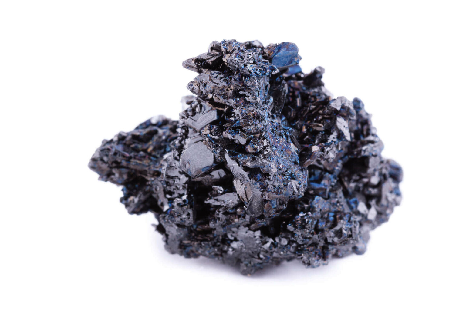 17 Crystals For Lucid Dreams + 2 To Avoid At All Costs